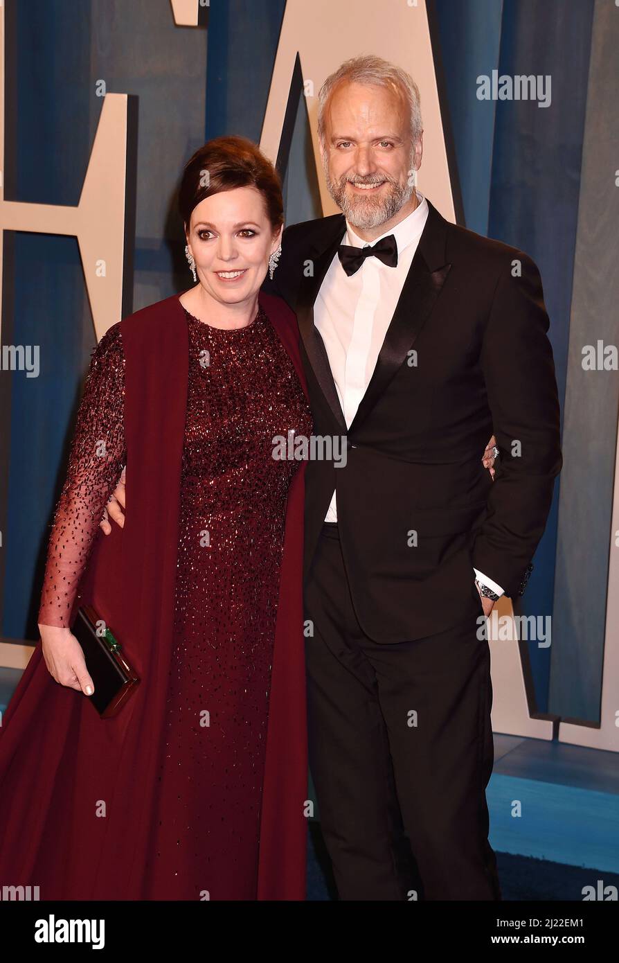BEVERLY HILLS, CA - MARCH 28: (L-R) Olivia Colman and Ed Sinclair ...