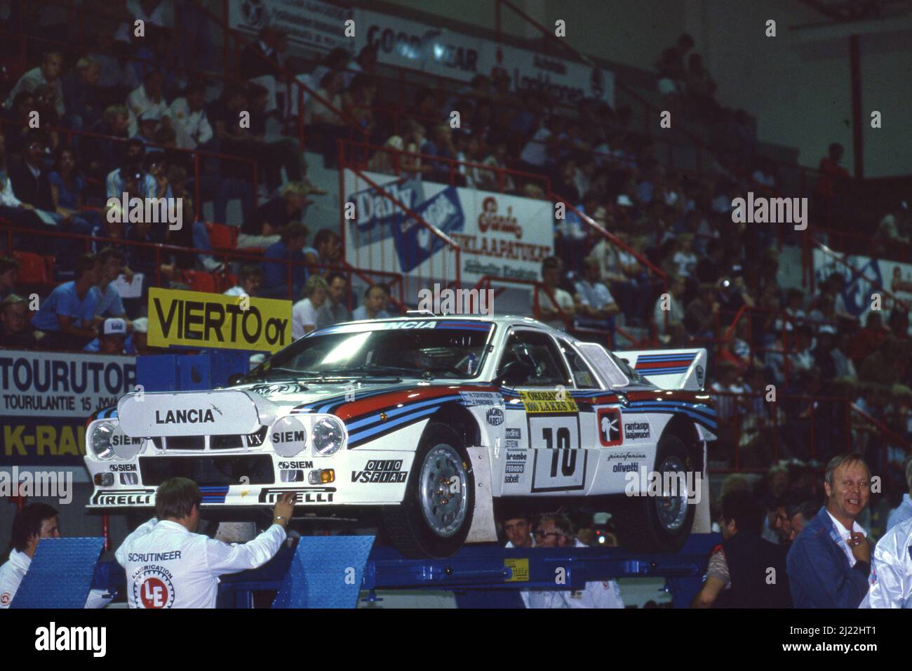 Henri Toivonen (FIN) Juha Piironen (FIN) Lancia Rally 037 GrB Martini ...