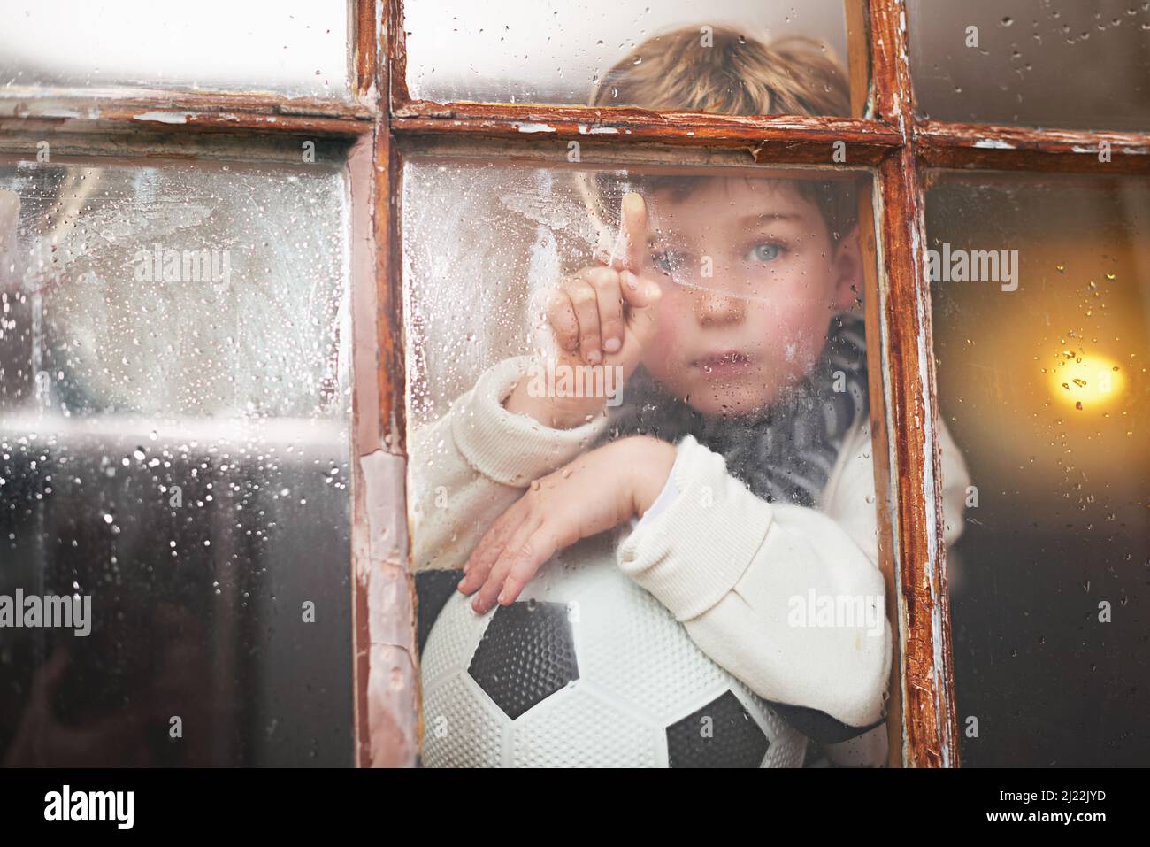 Children sitting thinking outside hi-res stock photography and images ...