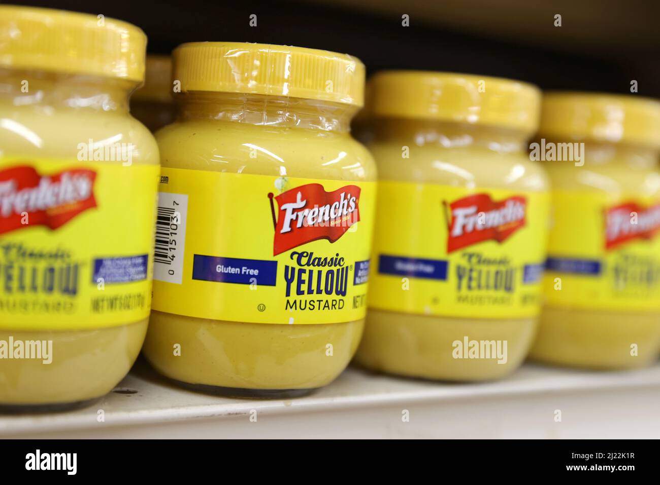 Frenchs classic yellow mustard hi-res stock photography and images - Alamy