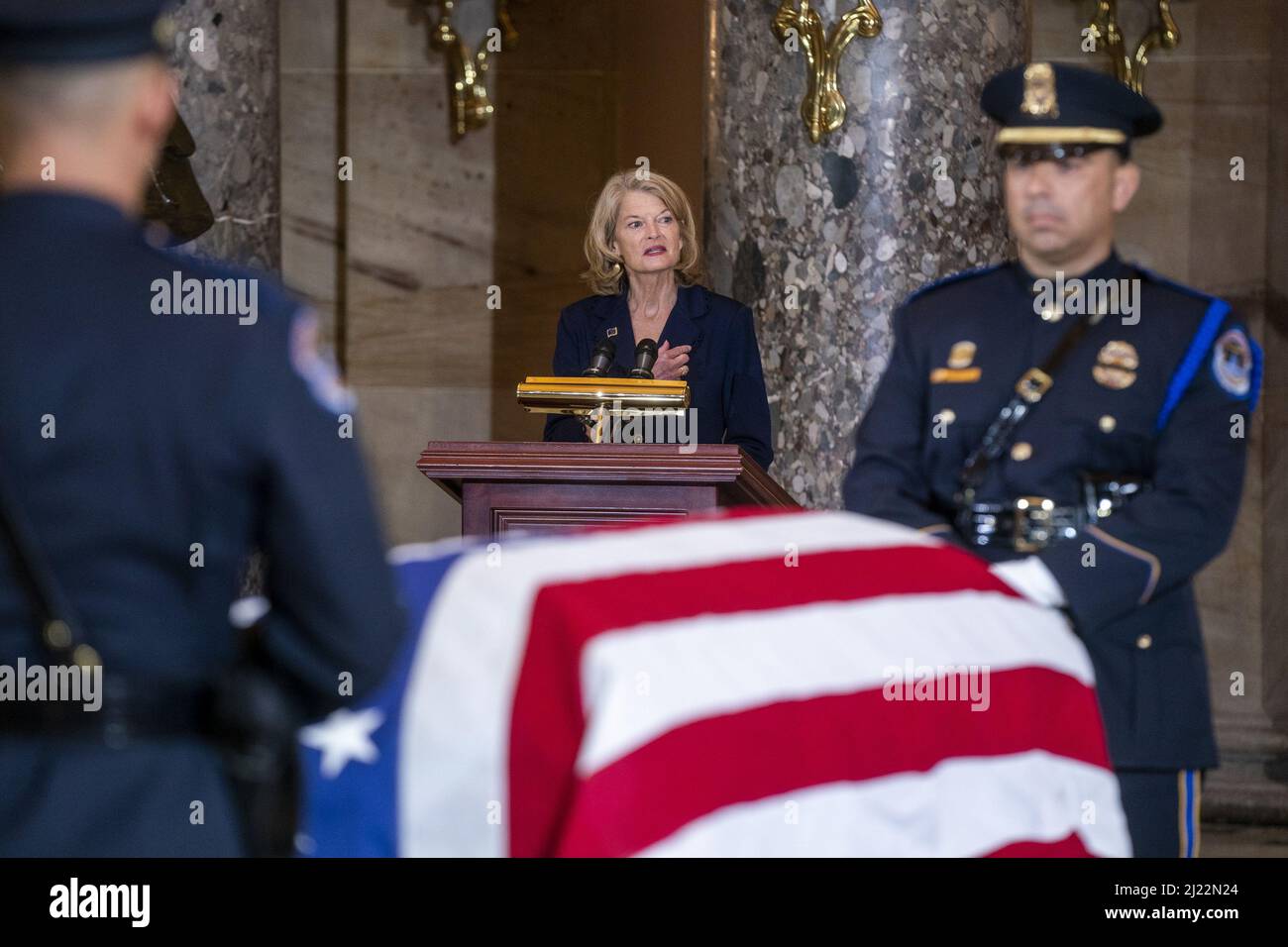 Lisa hall hi-res stock photography and images - Alamy