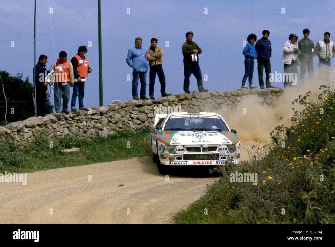 Dario Cerrato (ITA) Giuseppe Geppi Cerri (ITA) Lancia Rally 037 GrB ...