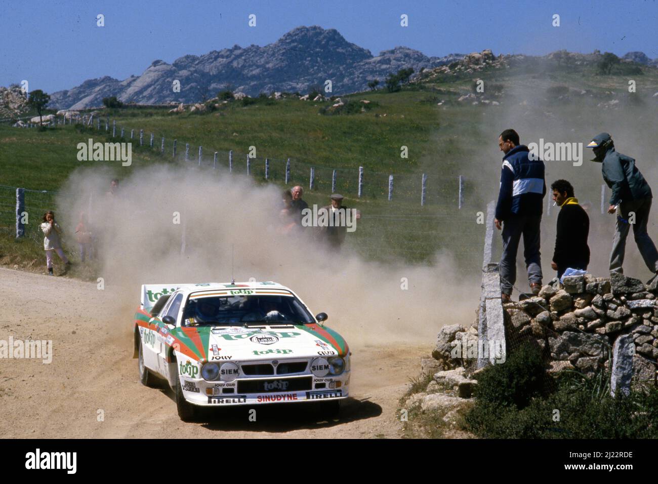 Dario Cerrato (ITA) Giuseppe Geppi Cerri (ITA) Lancia Rally 037 GrB ...