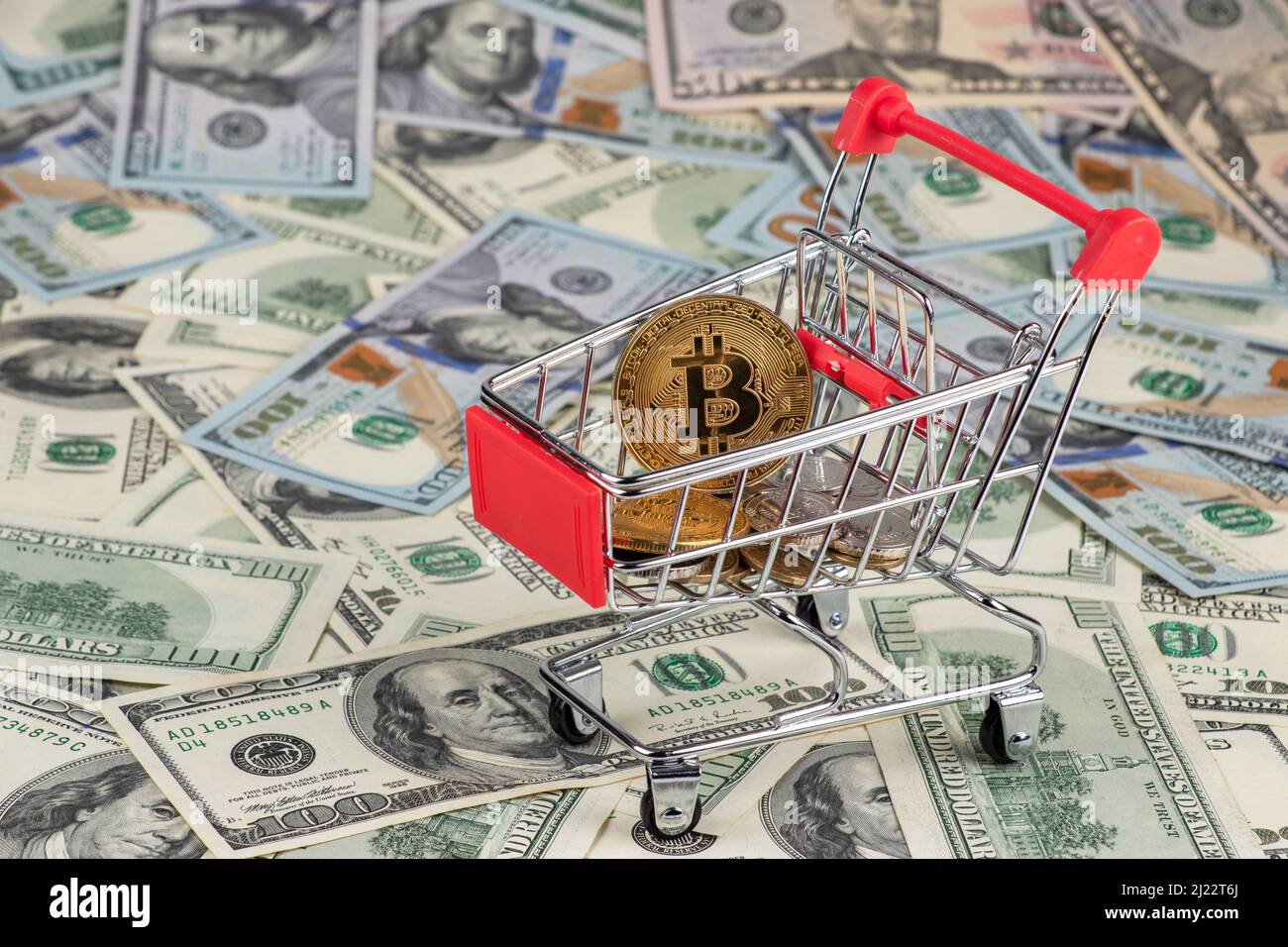 Virtual mall hi-res stock photography and images - Alamy