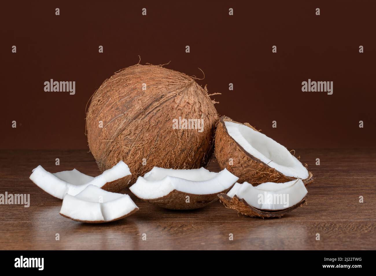 Coconut husk powder hi-res stock photography and images - Alamy