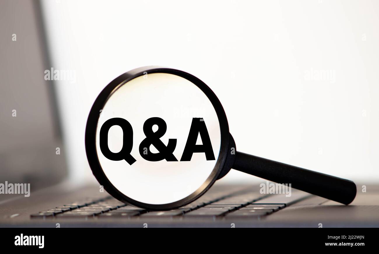 Diagrams documents hi-res stock photography and images - Alamy