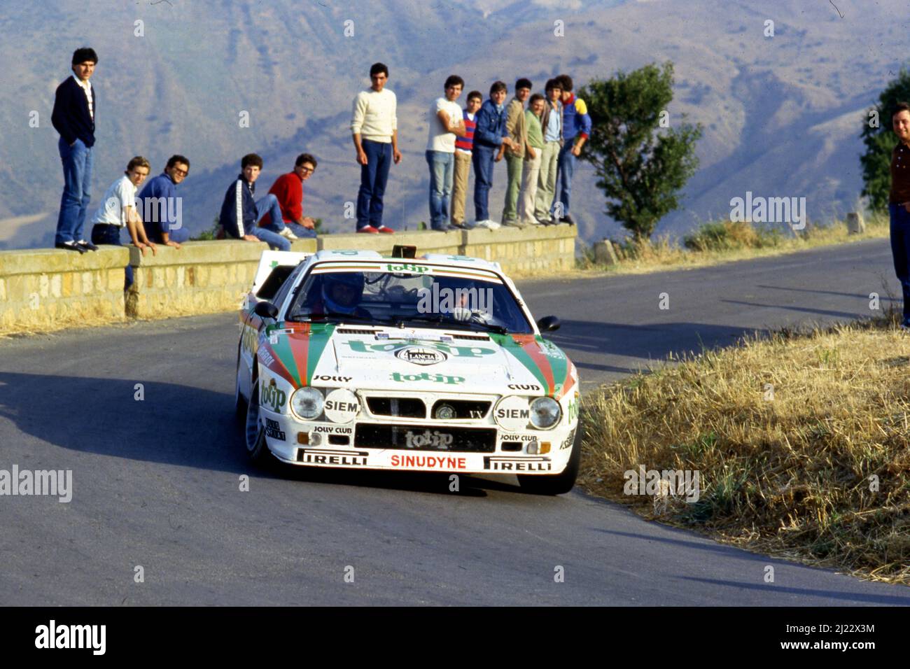 Dario Cerrato (ITA) Giuseppe Geppi Cerri (ITA) Lancia Rally 037 GrB ...