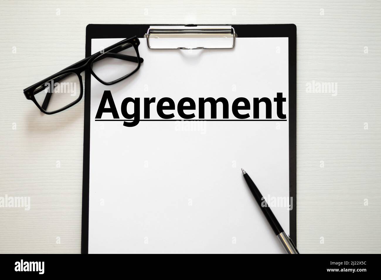 Document with tables hi-res stock photography and images - Alamy