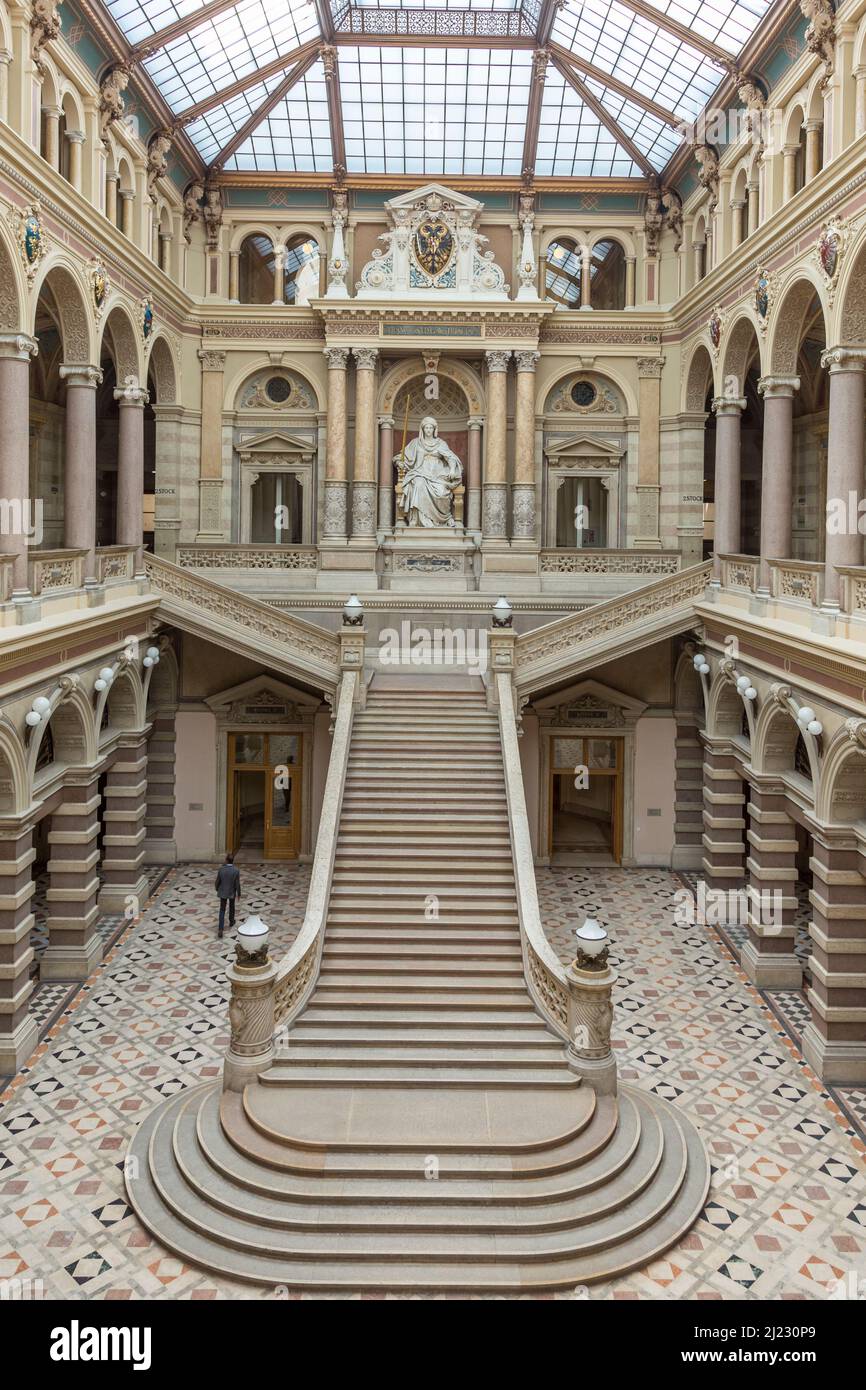 Austrian neo renaissance architecture hi-res stock photography and ...