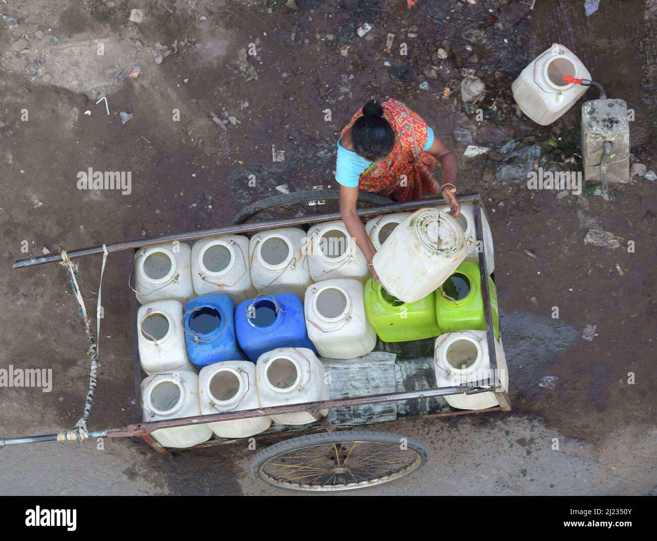 Worlds plastic pollution crisis hi-res stock photography and images - Alamy