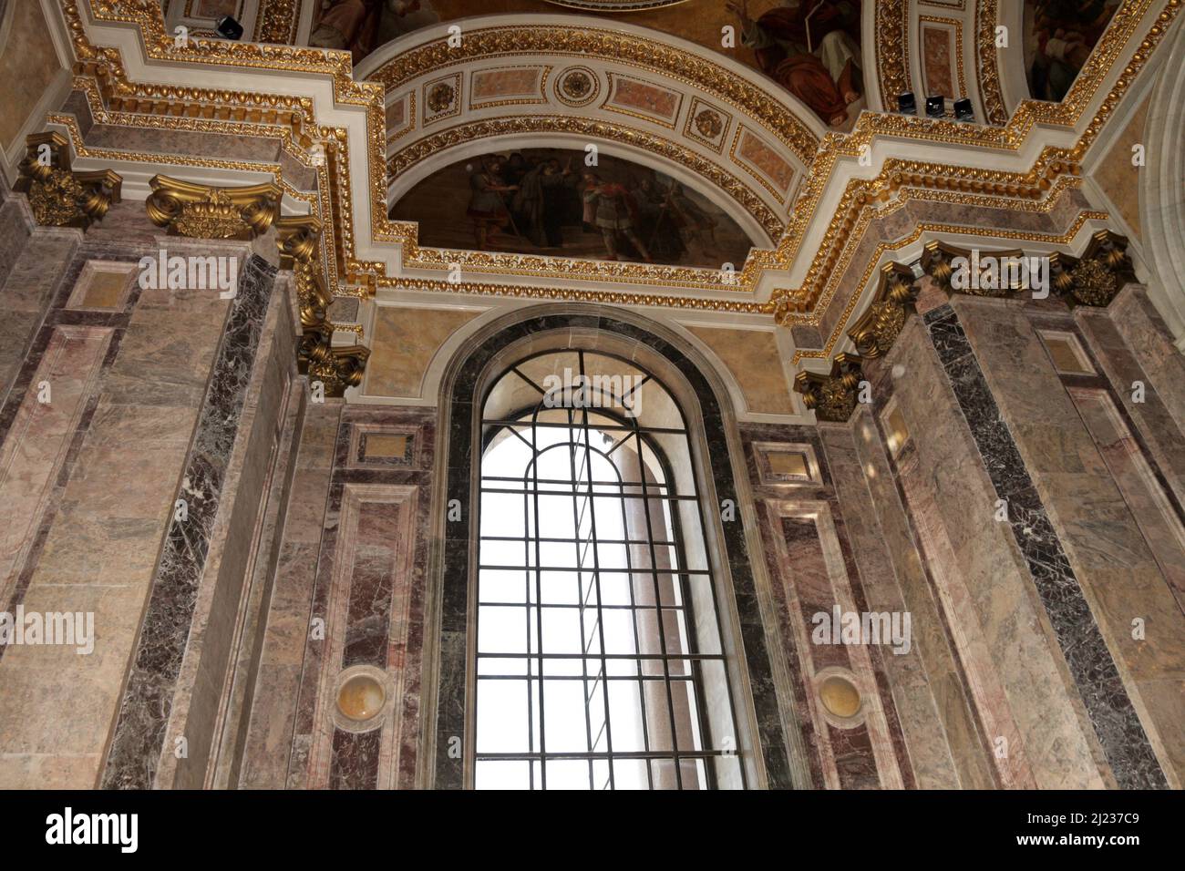 Russian church art and styles hi-res stock photography and images - Alamy