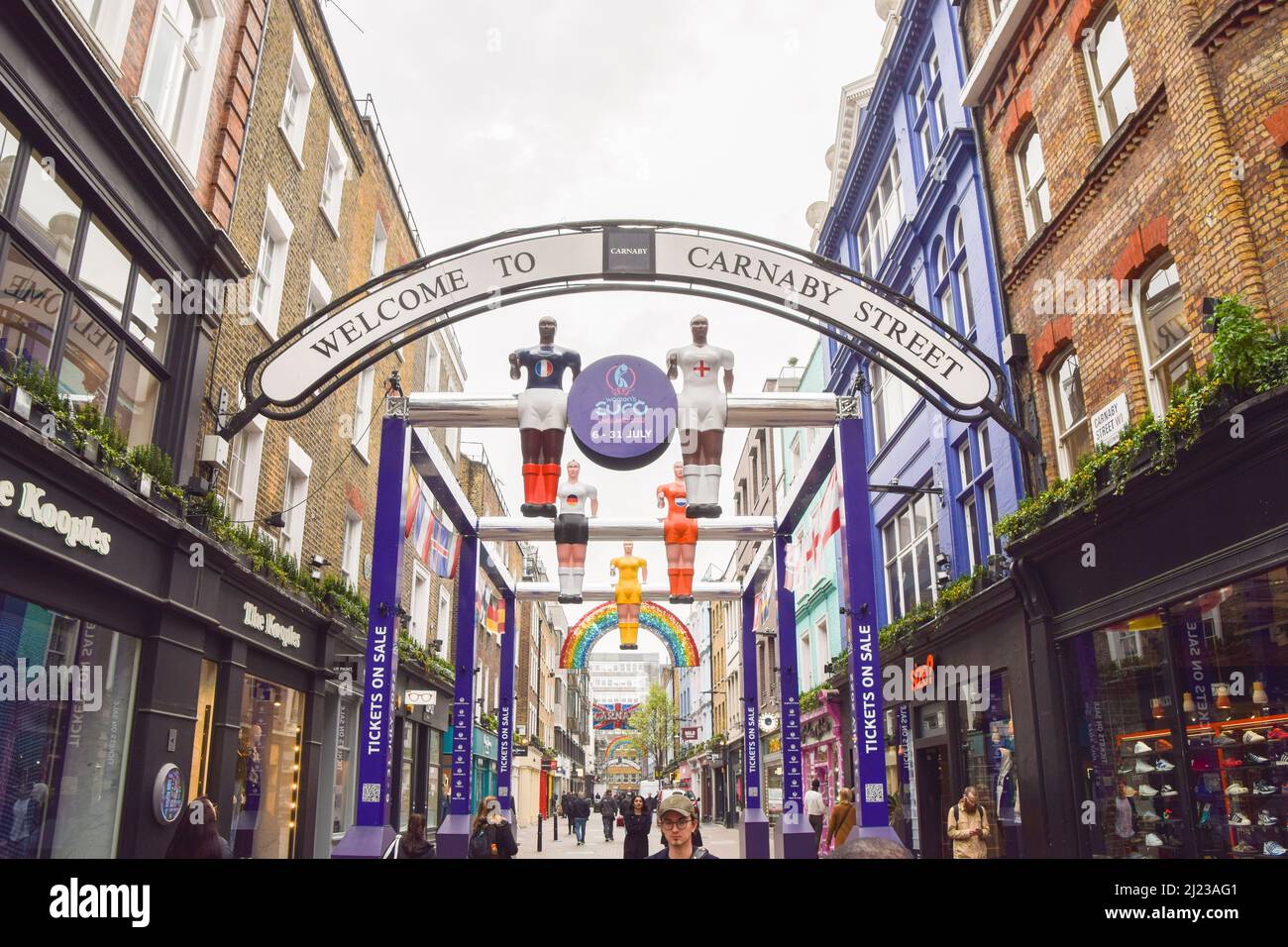 Football art installation hi-res stock photography and images - Alamy