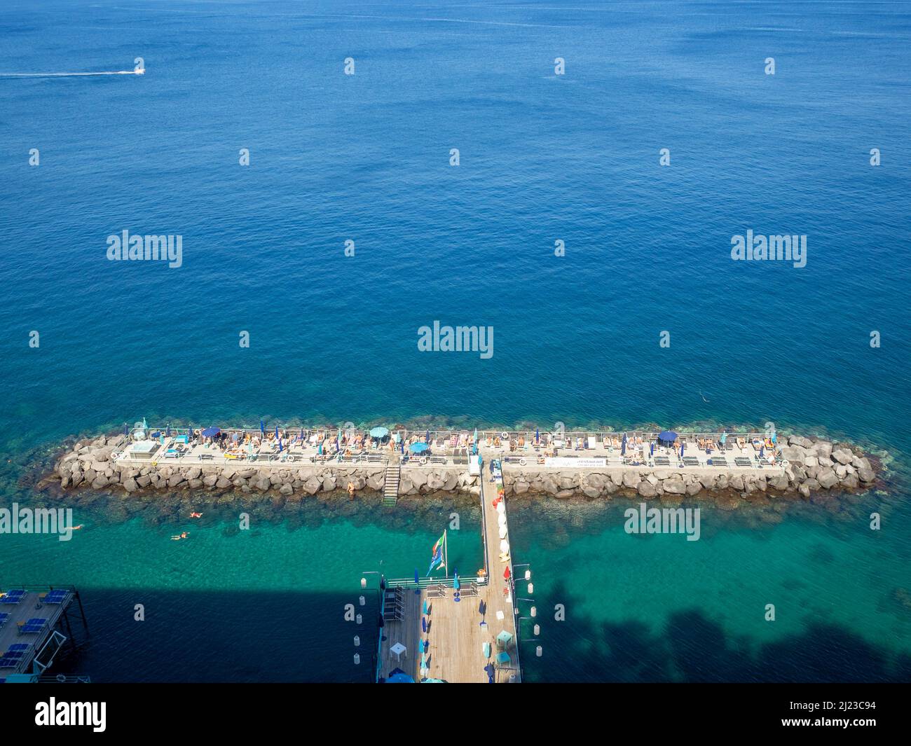 Leonellis beach sorrento hi-res stock photography and images - Alamy