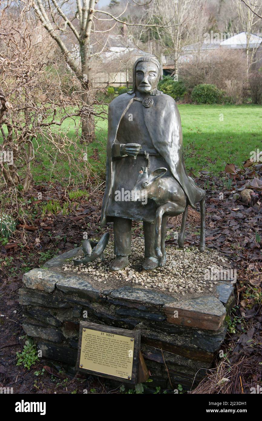 Bronze statue of St.Neot outside the Parish Church of St.Neot, Cornwall ...