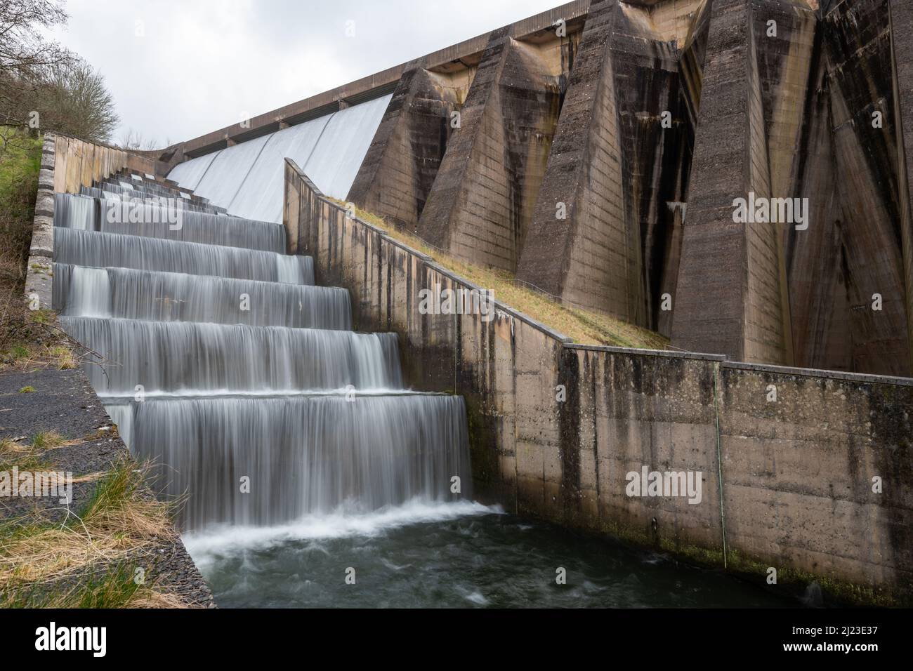 Long exposure of the waterfalls flowing over Wimbleball dam in Somerset ...
