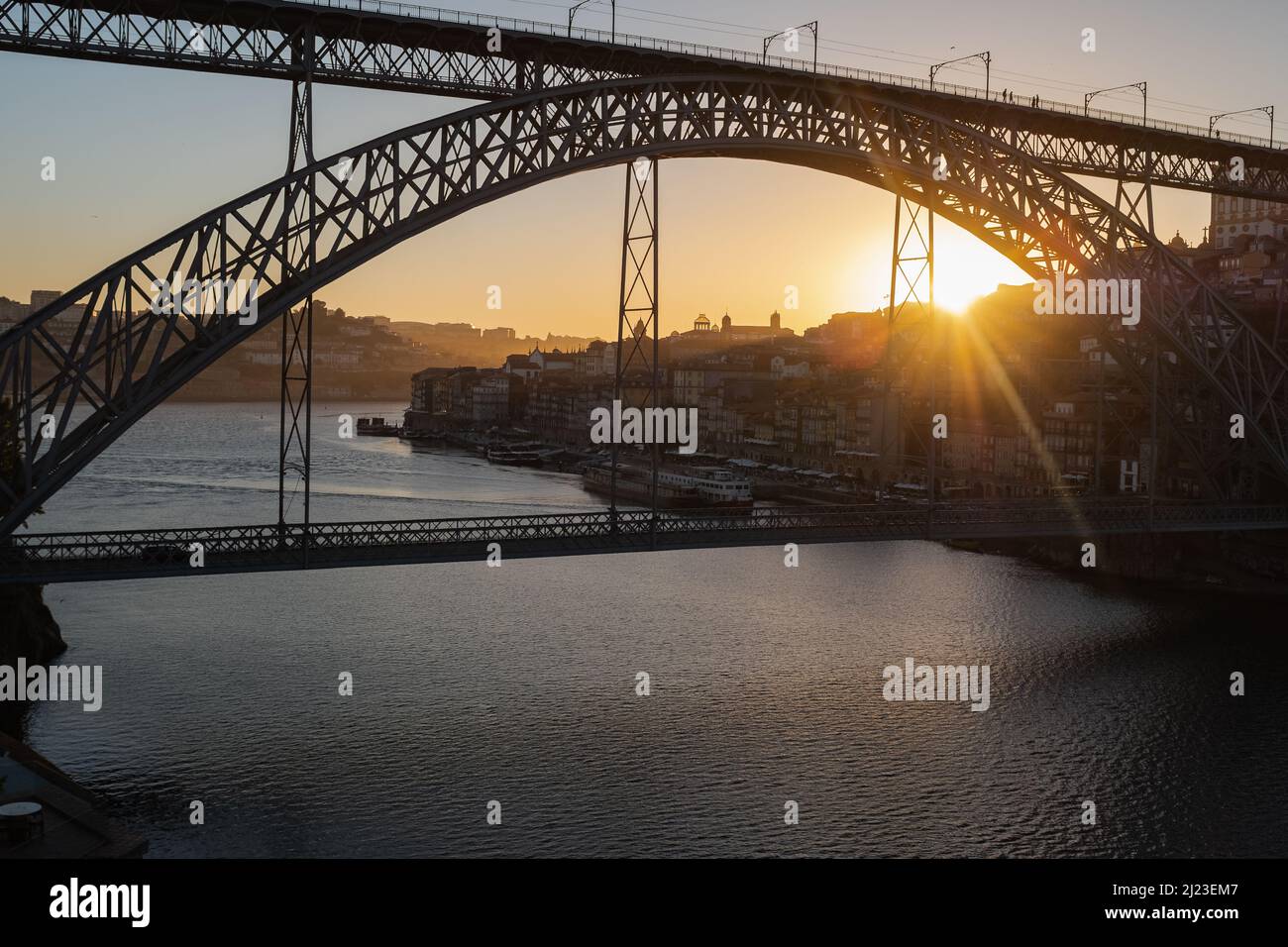 Structure arch and sunset light hi-res stock photography and images - Alamy