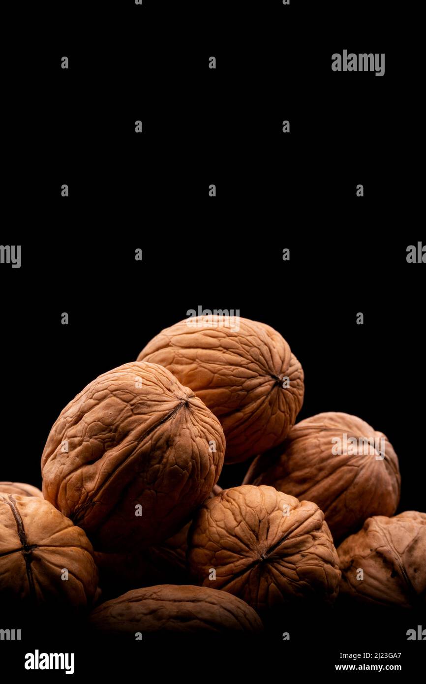 Walnuts black hi-res stock photography and images - Alamy