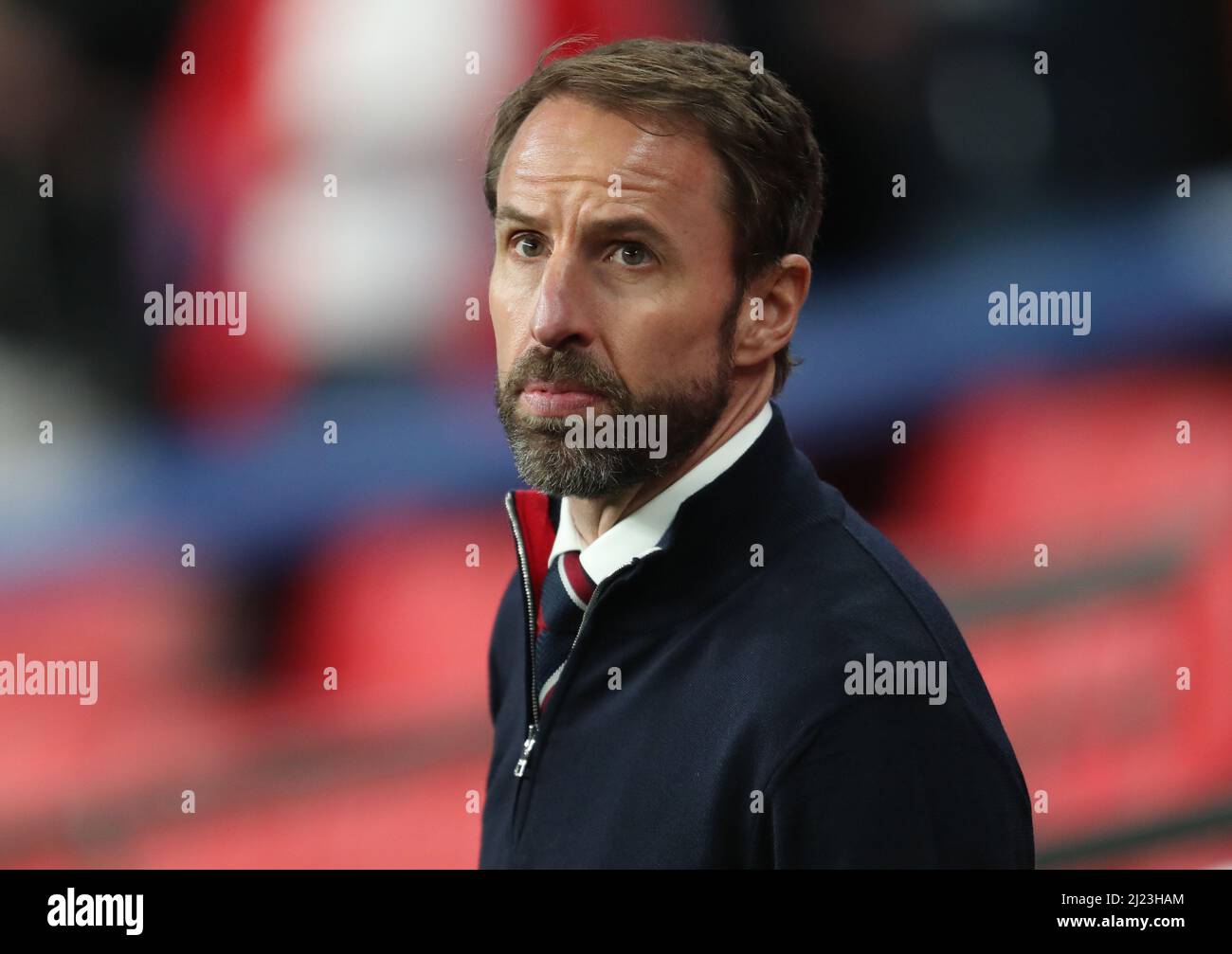 Gareth southgate england portrait hi-res stock photography and images ...