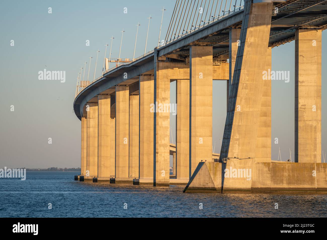 The Vasco da Gama Bridge, a cable-stayed bridge flanked by viaducts ...