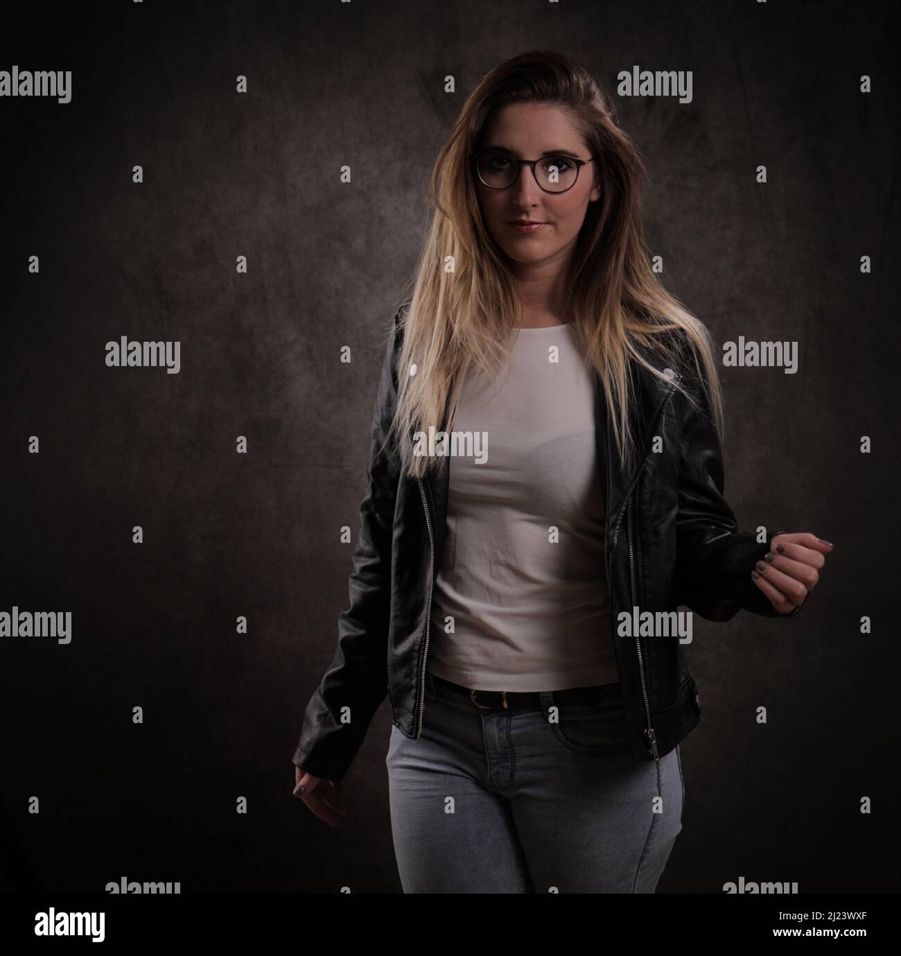 Beautiful girl with long brown hair - close-up shot Stock Photo - Alamy