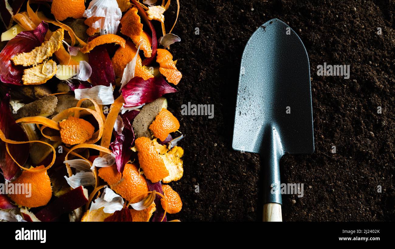 Vegetable and fruit peel for composting Stock Photo - Alamy
