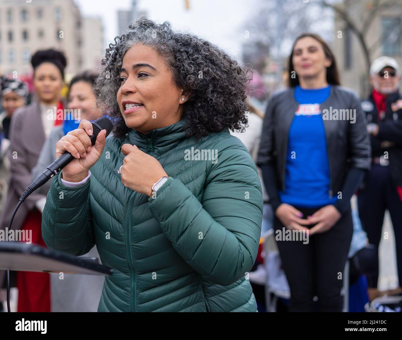 Karines reyes hi-res stock photography and images - Alamy