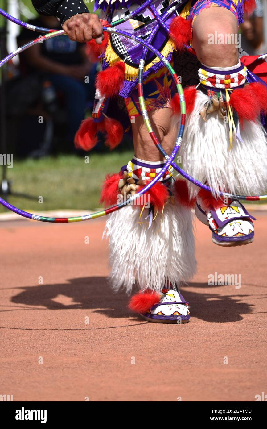 Moontee Sinquah of the Hopi-Tewa and Choctaw tribes performs at the ...