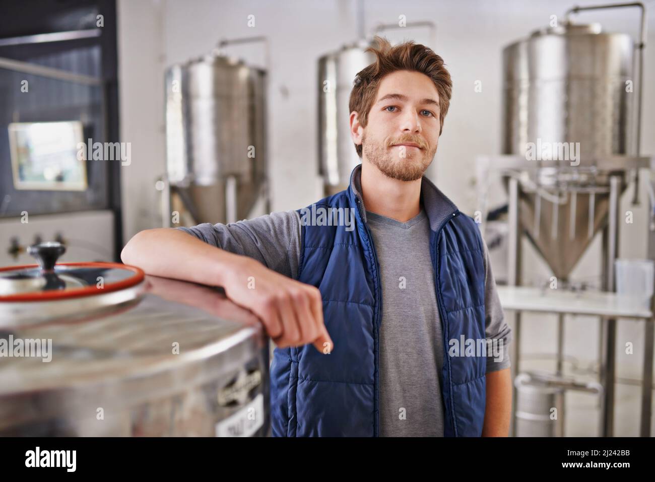 Young master brewery hi-res stock photography and images - Alamy