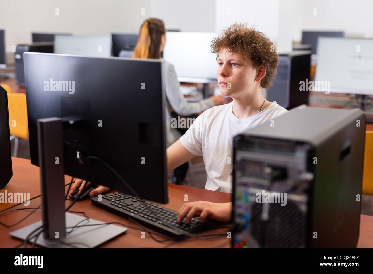 Digital device class room hi-res stock photography and images - Alamy