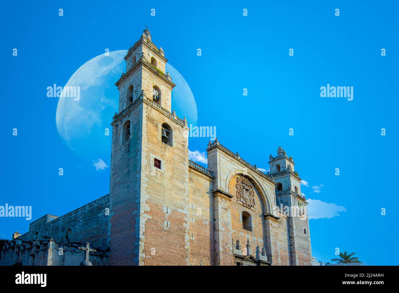 Mexico, Cathedral of Merida, oldest cathedral in Latin America Stock ...