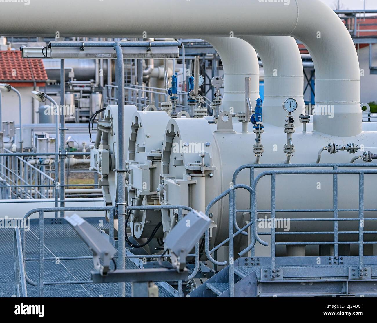 PRODUCTION - 29 March 2022, Brandenburg, Mallnow: Facilities of the ...