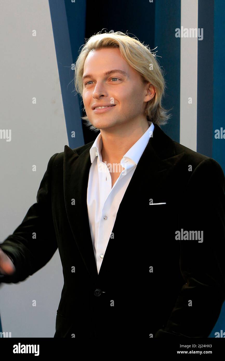 March 27, 2022, Beverly Hills, CA, USA: LOS ANGELES - MAR 27: Ronan ...