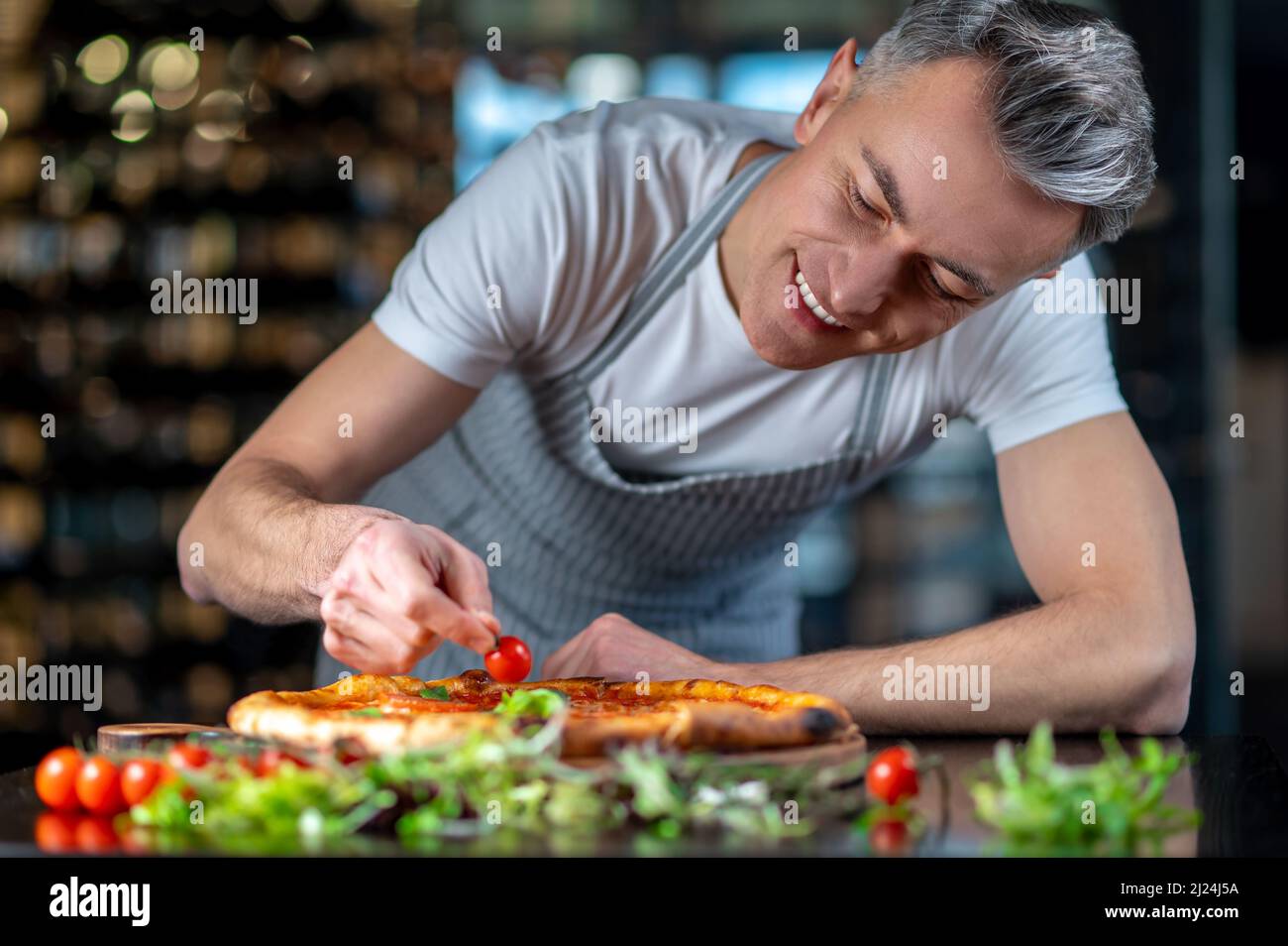 Real italian pizza tomato hi-res stock photography and images - Alamy