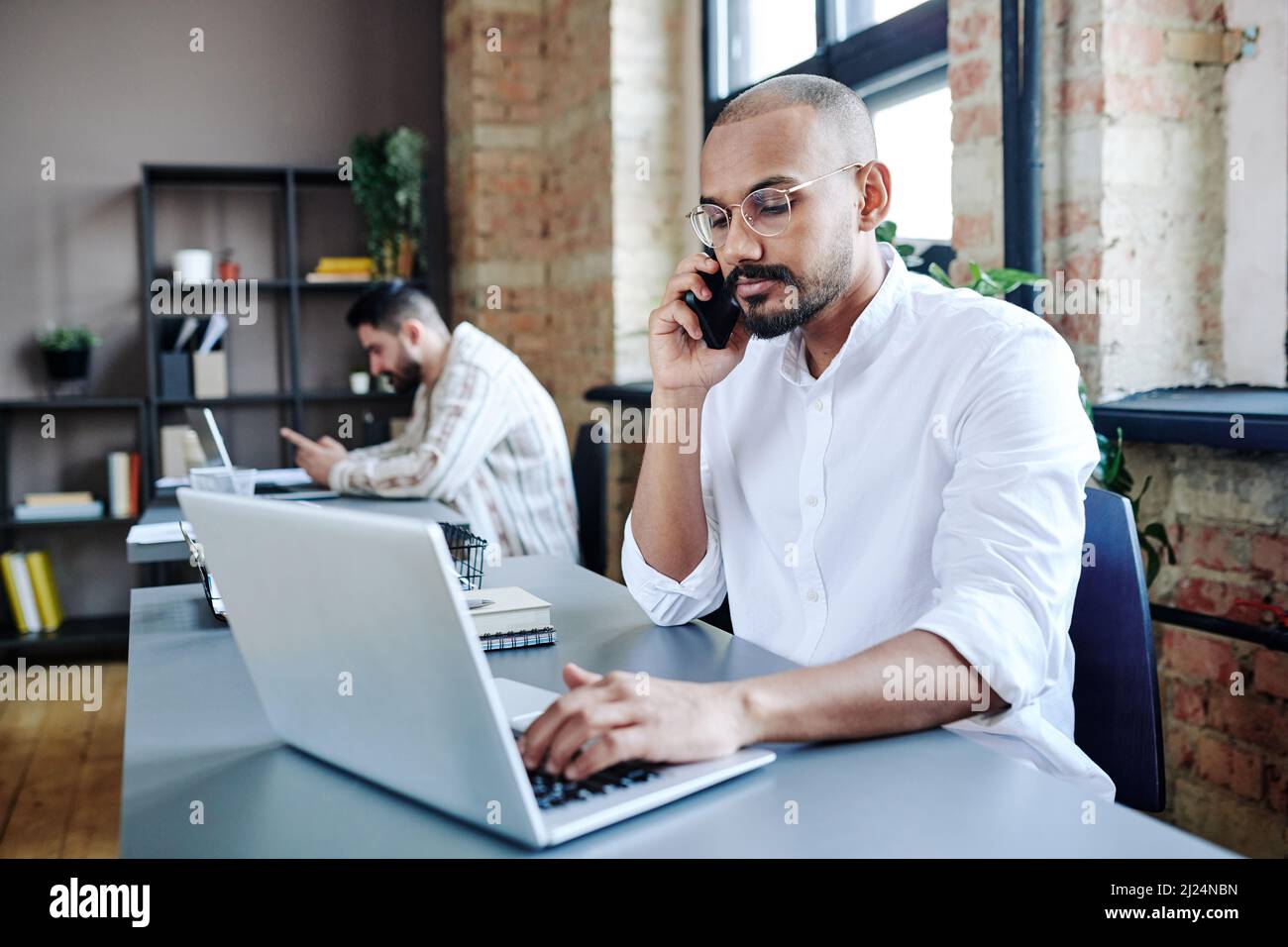 Busy task hi-res stock photography and images - Alamy