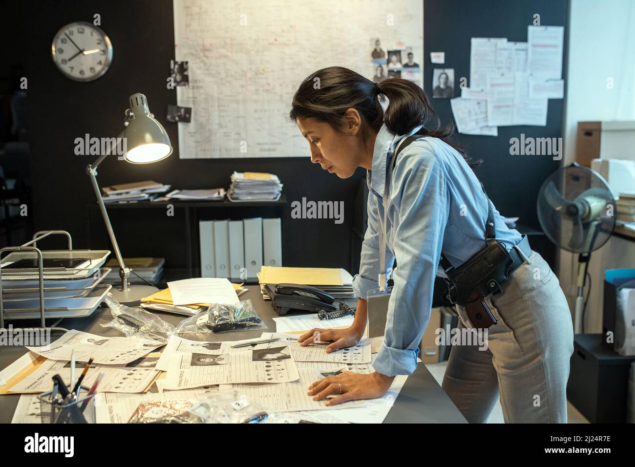 Women Detectives And Criminal Investigators