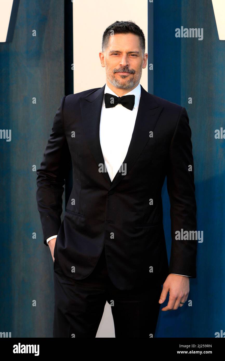 LOS ANGELES - MAR 27: Joe Mangiello at the Vanity Fair Oscar Party at ...