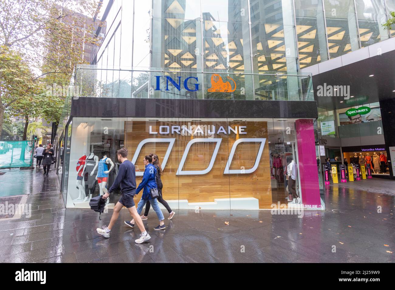 Lorna Jane women's clothing and sportswear store in Sydney city centre ...