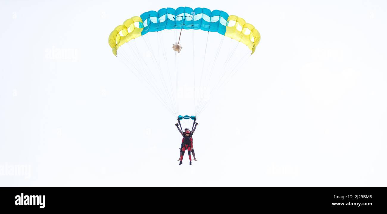 Skydiver freedom concept vintage color Stock Photo - Alamy