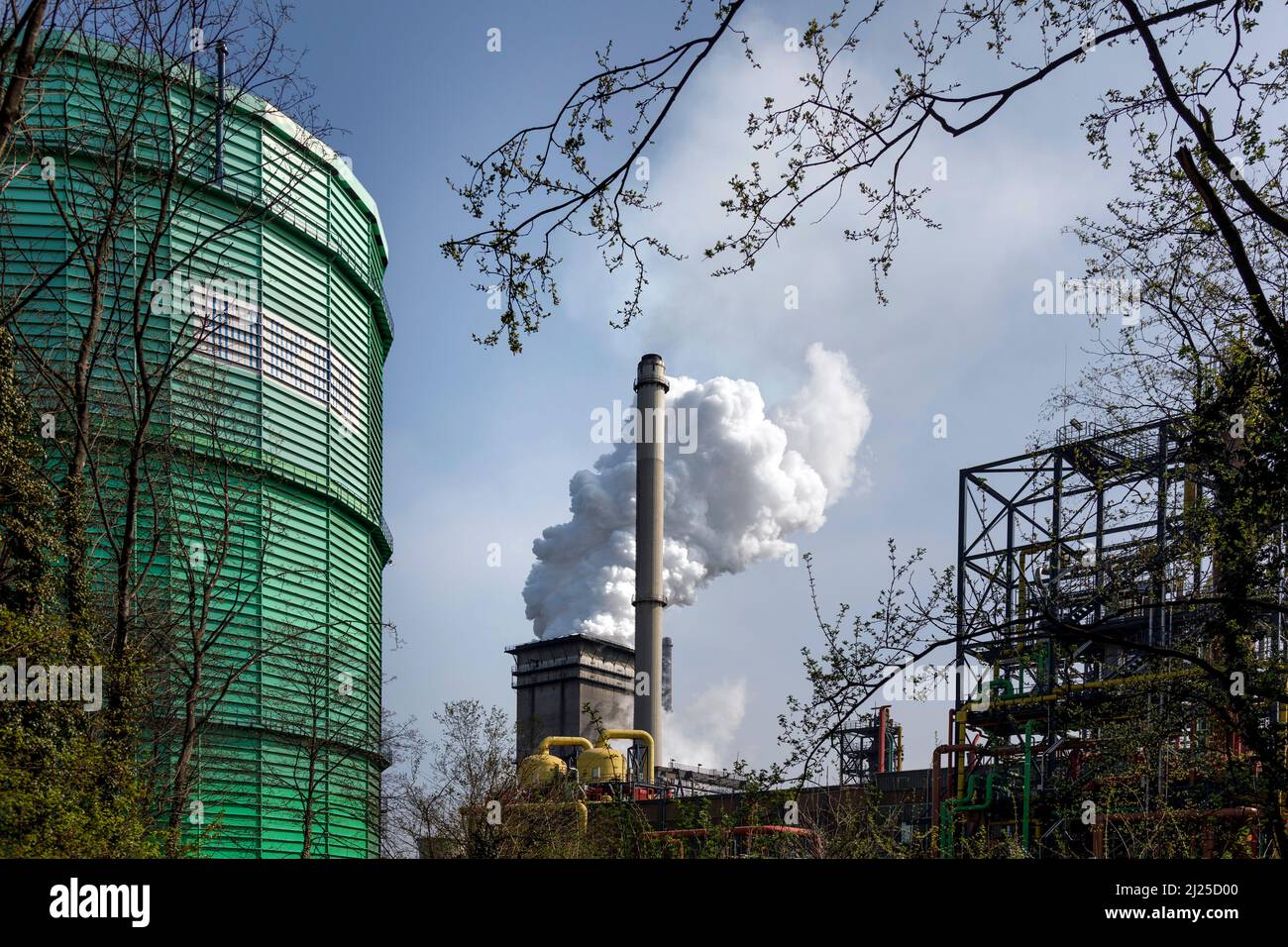 Coking plant of the steel works Huttenwerke Krupp Mannesmann - HKM ...