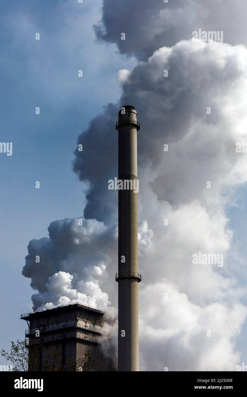 Coking plant of the steel works Huttenwerke Krupp Mannesmann - HKM ...