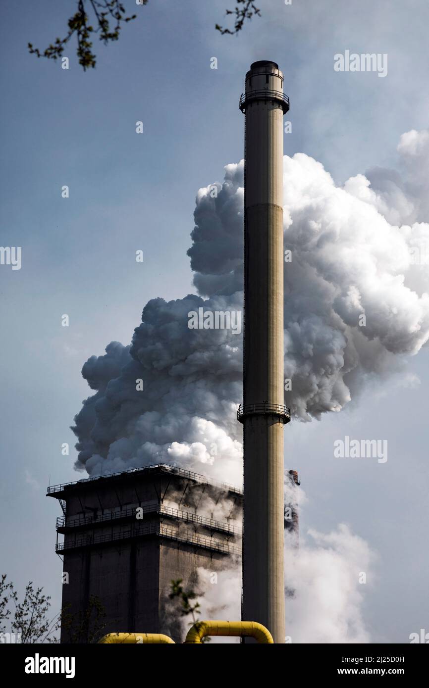 Coking plant of the steel works Huttenwerke Krupp Mannesmann - HKM ...