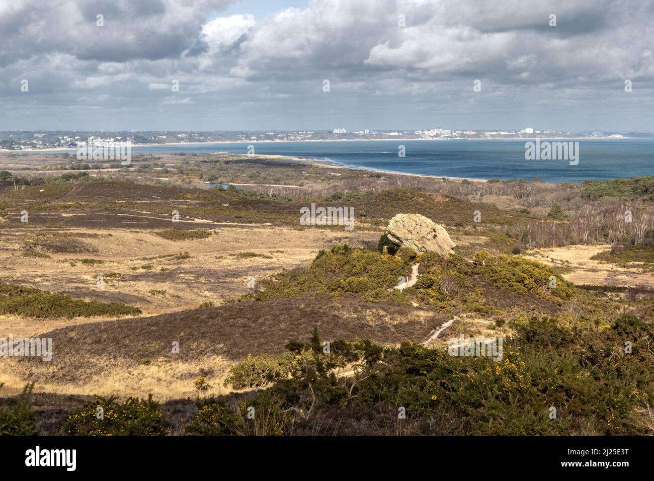 Agglestone Rock aka Devil's Anvil, Studland and Godlingston Heath ...
