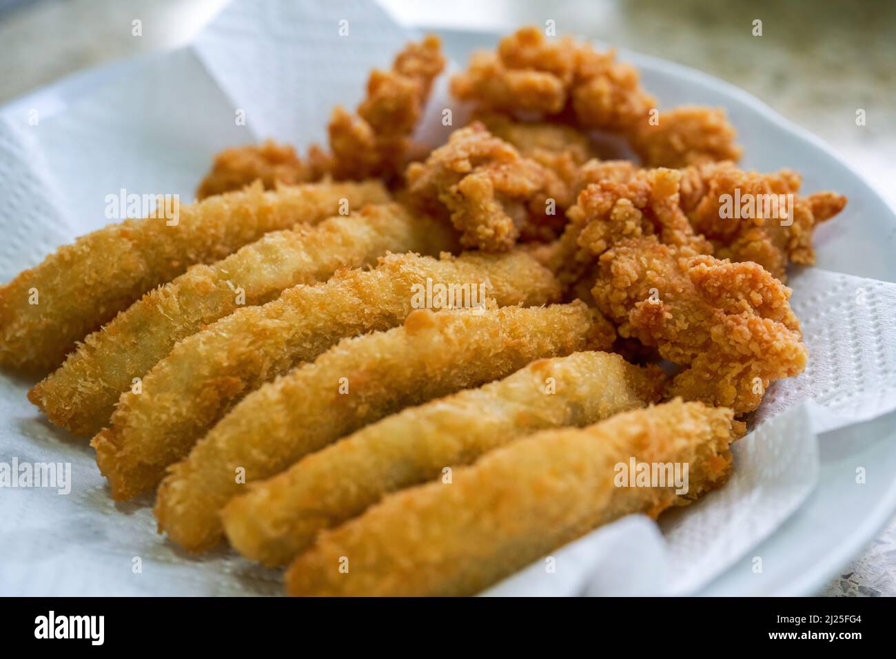 Chicken sweet potato broccoli hi-res stock photography and images - Alamy