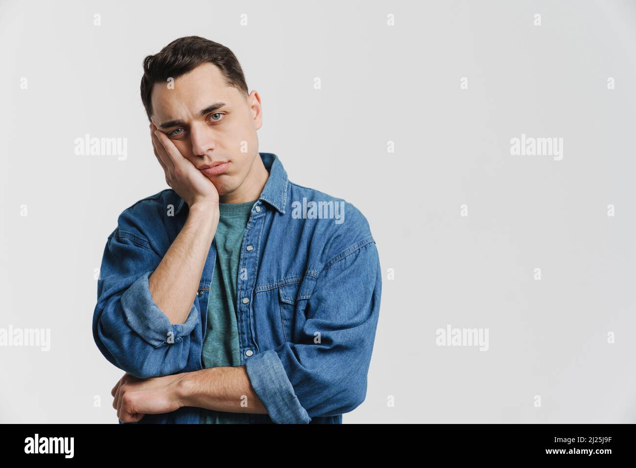 Propping up the head hi-res stock photography and images - Alamy