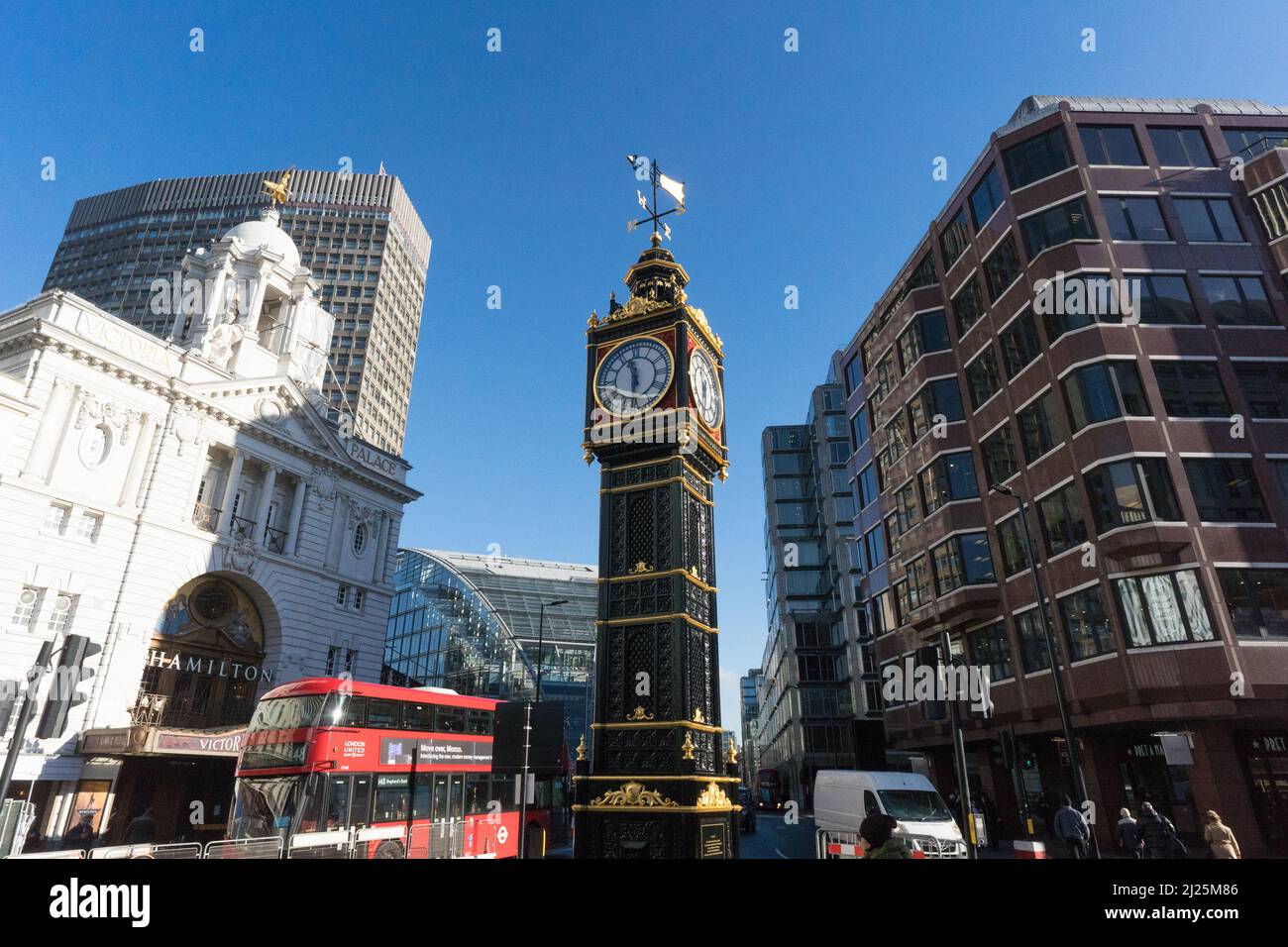 Little Ben is a cast iron miniature clock tower, Vauxhall Bridge Road ...