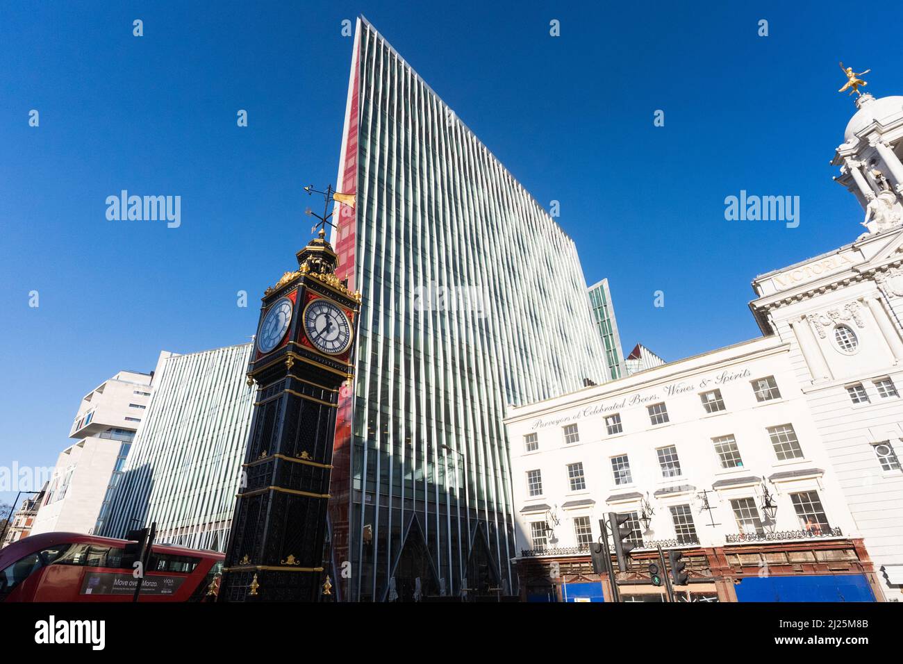 Little Ben is a cast iron miniature clock tower, Vauxhall Bridge Road ...
