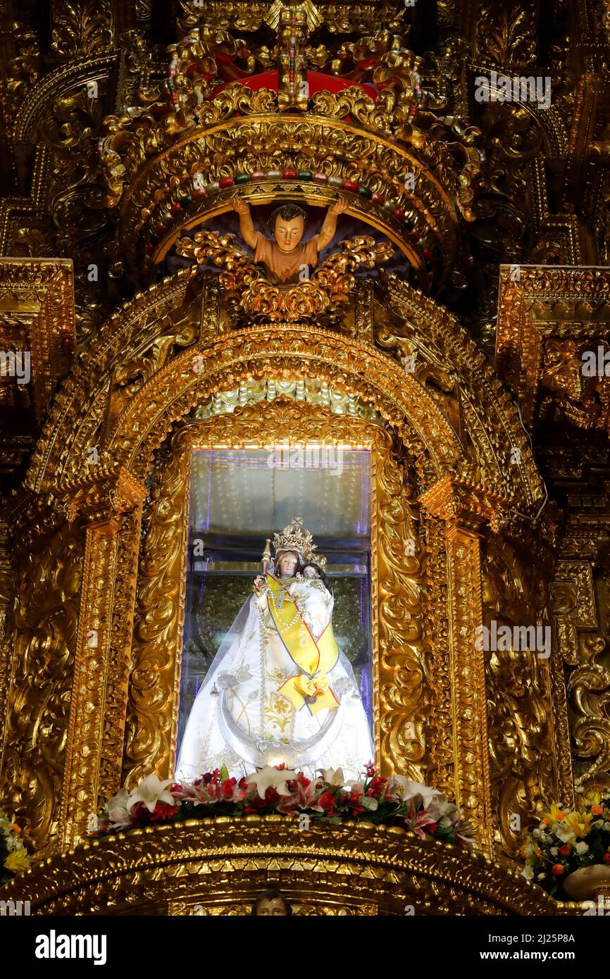 National Shrine of Our Lady of the Presentation of El Quinche, Ecuador ...