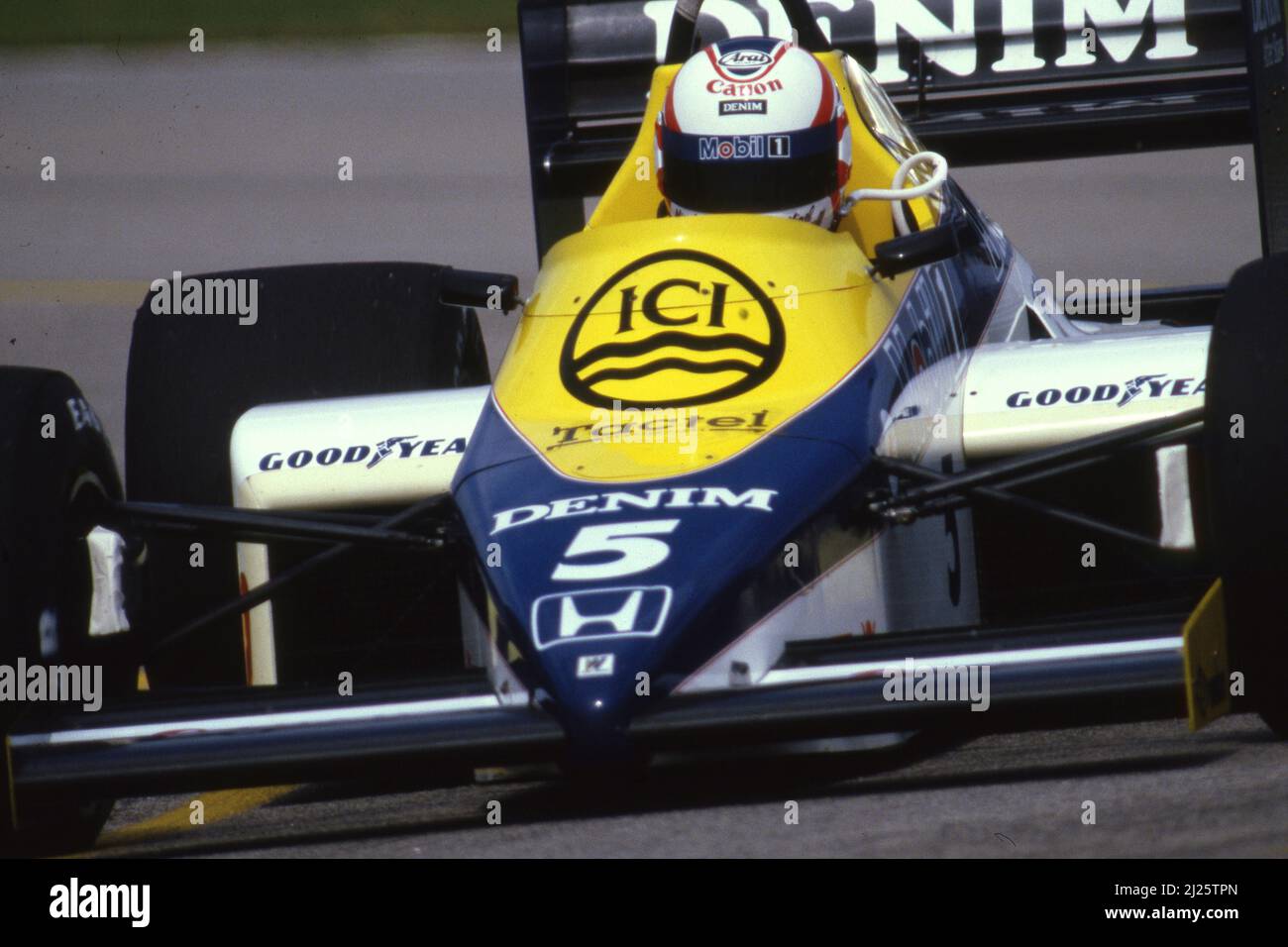 Nigel Mansell (GBR) Williams FW10 Honda Stock Photo - Alamy