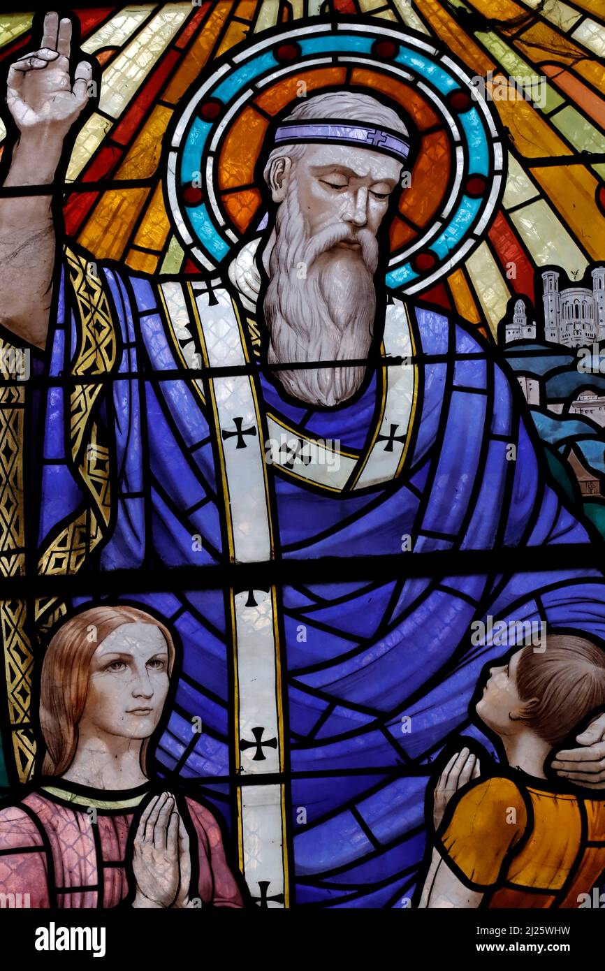 Saint irenaeus hi-res stock photography and images - Alamy