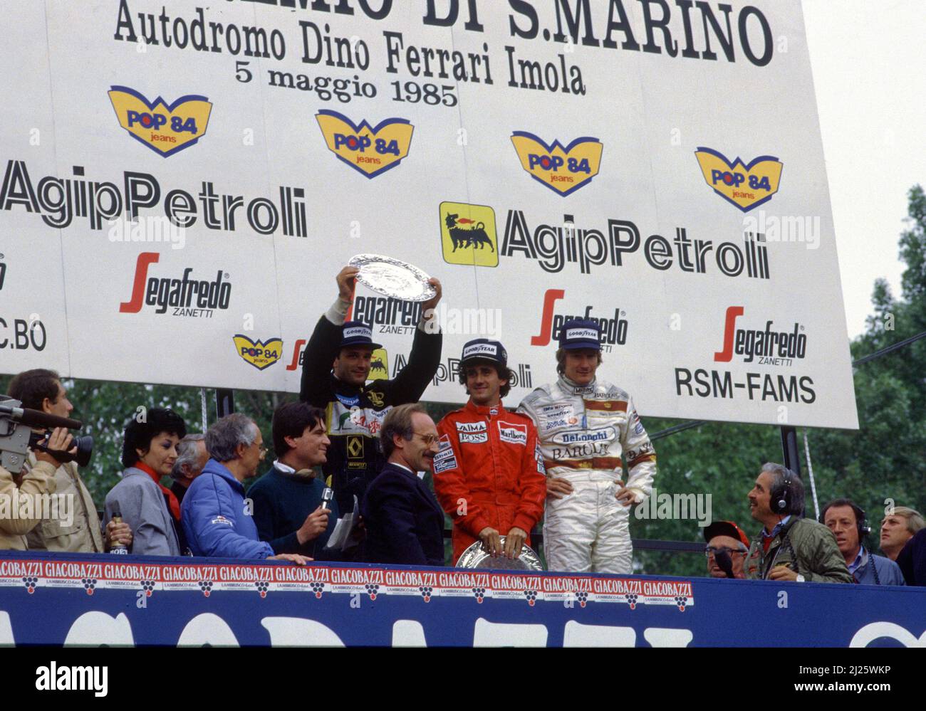 Race Podium:Elio de Angelis (ITA) 1st position,Alain Prost (FRA ...